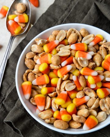 Candy Corn Snack Mix | Sweet & Salty Snack - Mom's Dinner