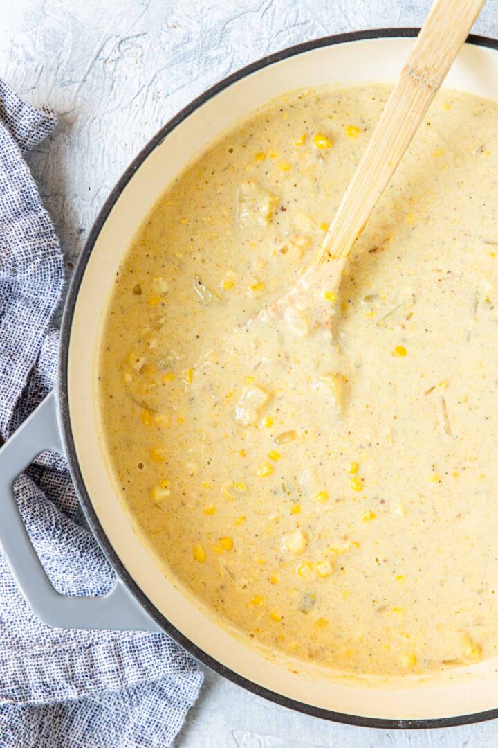 Thick and Creamy Corn Chowder + Video - Mom's Dinner