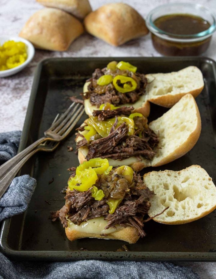 Instant Pot Italian Beef | Amazing Italian Beef Sandiwches - Mom's Dinner