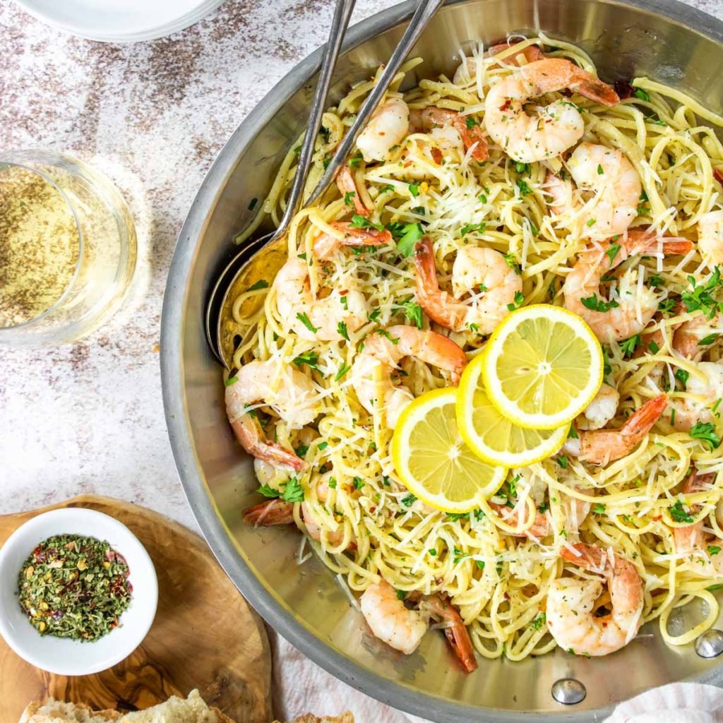 Quick And Easy Shrimp Scampi Linguine Moms Dinner