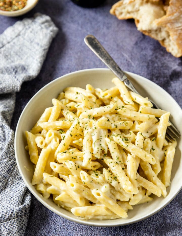 Mascarpone Pasta | 15 minute dinner recipe - Mom's Dinner
