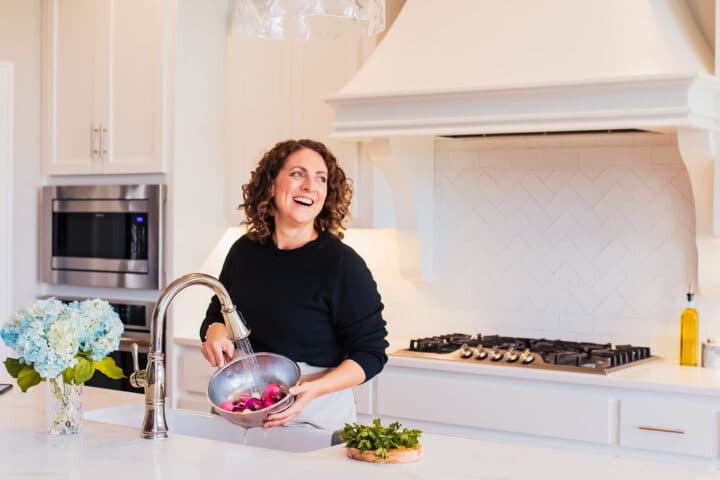 About Mom's Dinner - Simple Dinner Recipes for Every Cook!