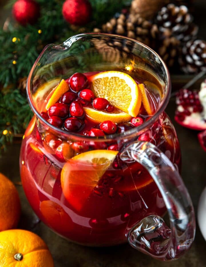 Christmas Punch (with or without alcohol)
