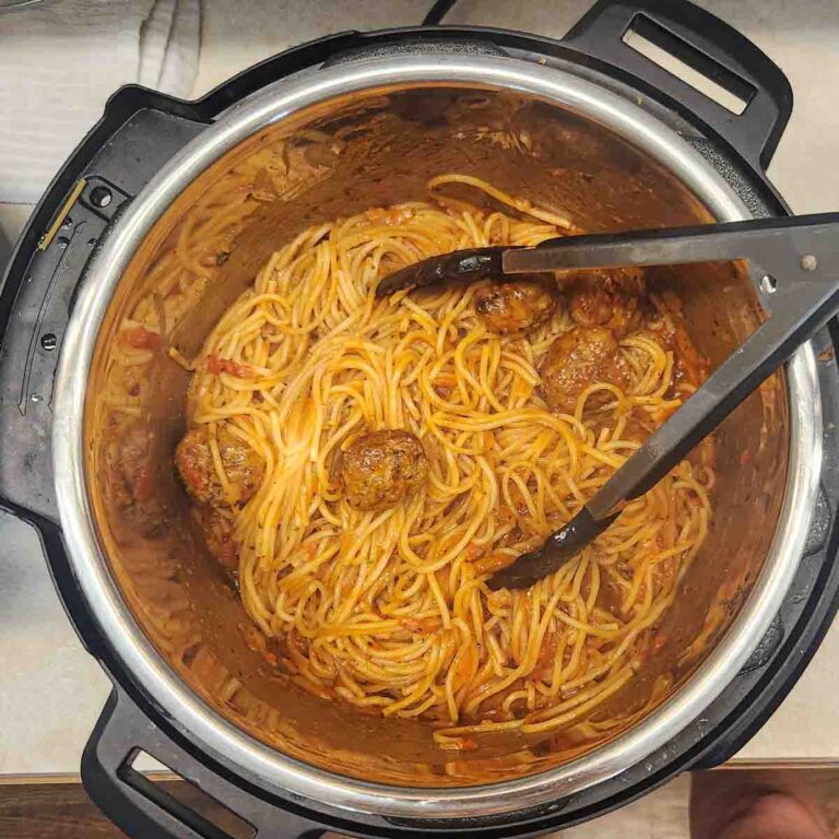 Instant Pot Spaghetti with Frozen Meatballs | 3 Minute Cook Time!