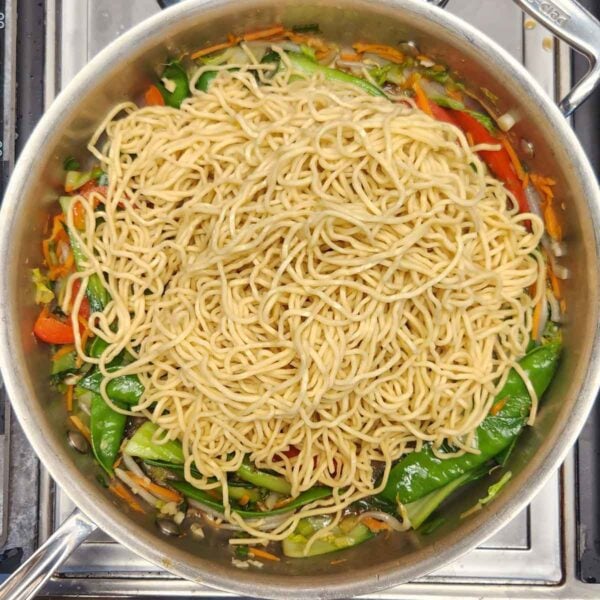 25 Minute Simple Lo Mein With Veggies
